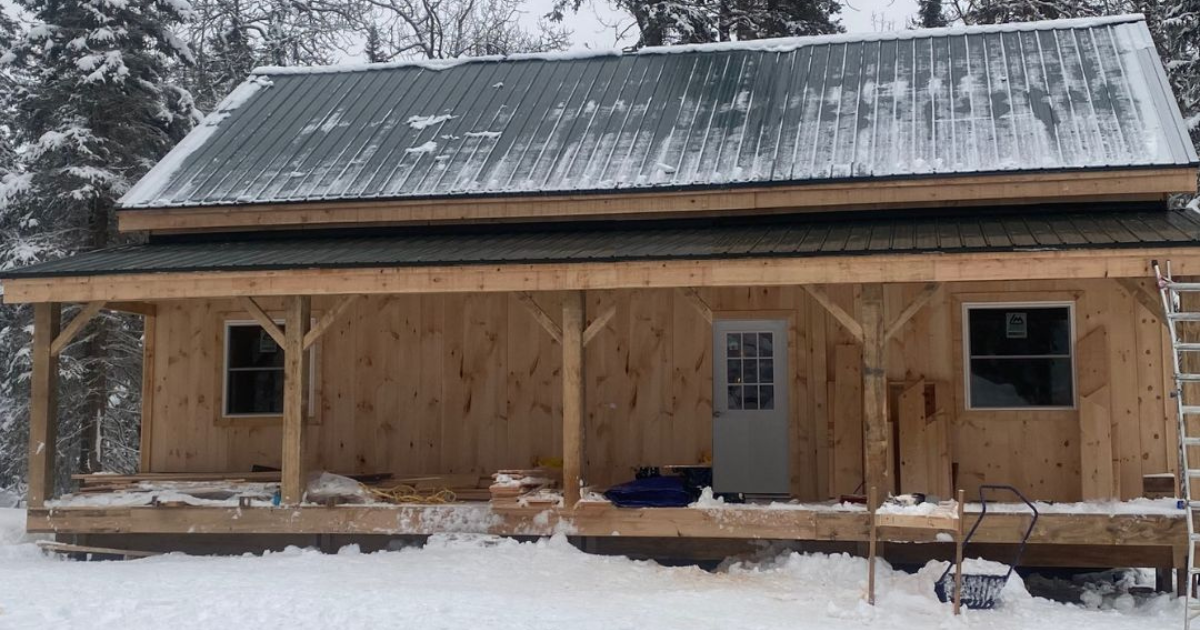 Vermont Cabin Shell 24x40 Pre-Cut Kit • Tiny Homes