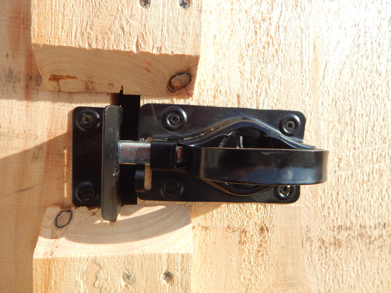 Turn Door Latch Hardware How To Change A Door Knob (Complete Guide)