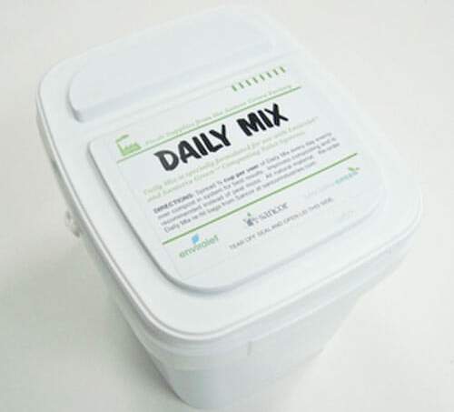 Daily Mix for Compost Maintenance with Reusable Pail • Jamaica Cottage Shop