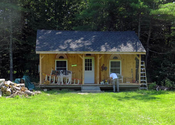 16x24 Vermont Cottage A 4-Season Pre-Cut Kit | Tiny Houses